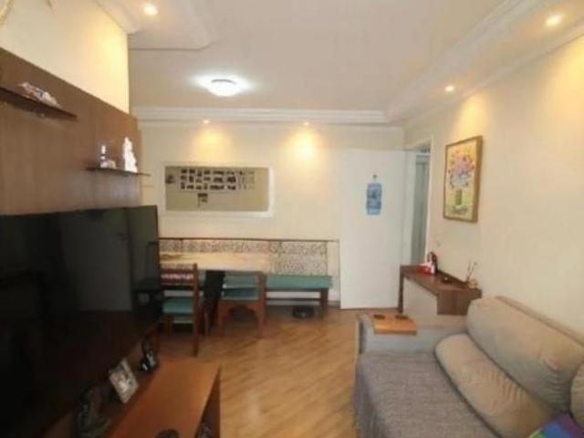 Apartamento em Parque Maria Domitila SP
