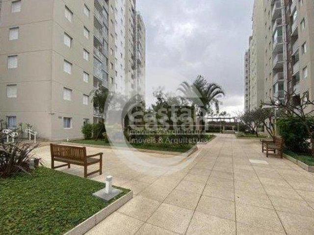 Apartamento em Parque São Lucas