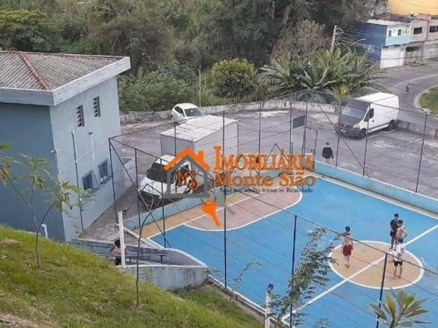 Apartamento em Parque Primavera, Guarulhos/SP de 54m² 2 quartos à venda por R$ 180.000,00