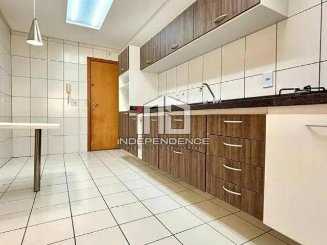 Apartamento em Parque Residencial Aquarius, São José dos Campos/SP de 128m² 4 quartos à venda por R$