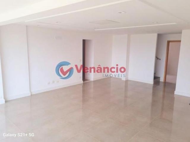 Apartamento em Parque Residencial Aquarius, São José dos Campos/SP de 238m² 4 quartos à venda por R$