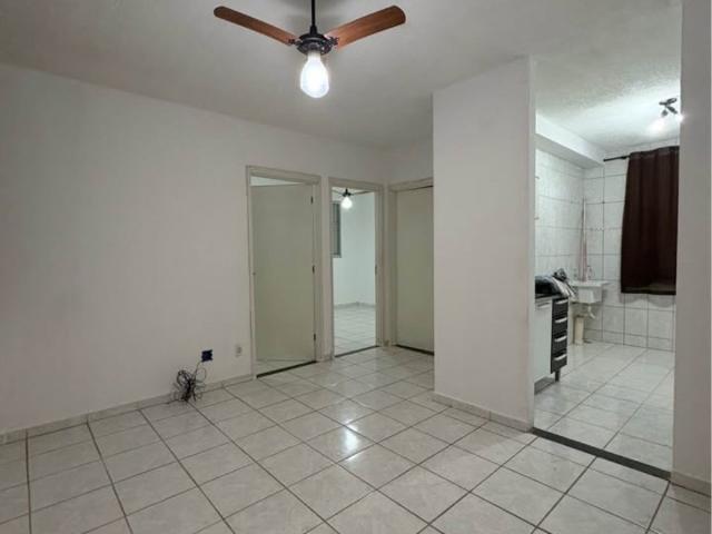Apartamento em Parque Residencial do Lago, Santa Bárbara DOeste/SP de 47m² 2 quartos à venda por R$ 134.000,00
