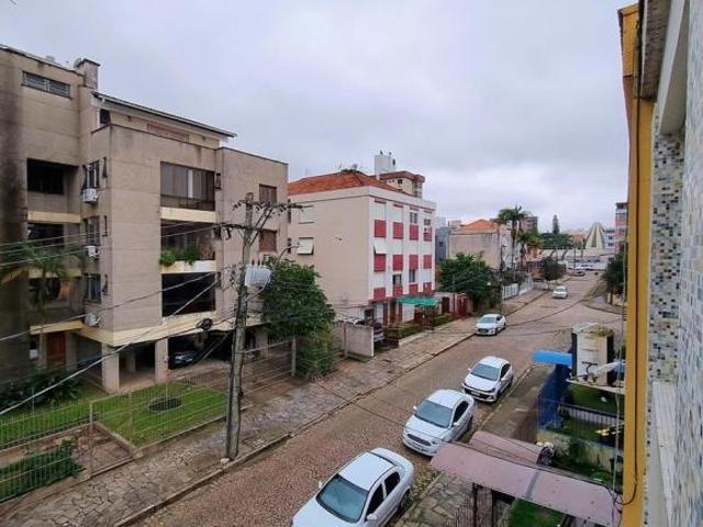 Apartamento em Passo da Areia