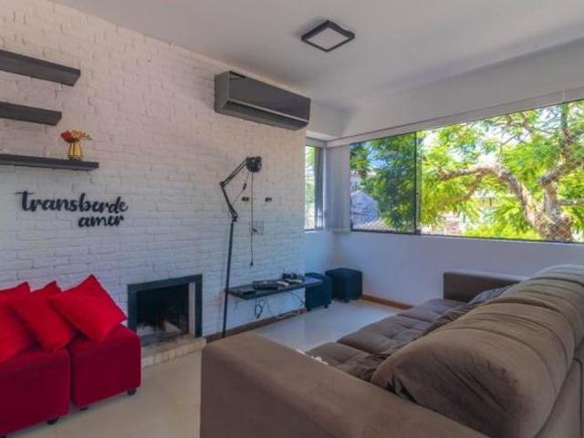 Apartamento em Passo da Areia