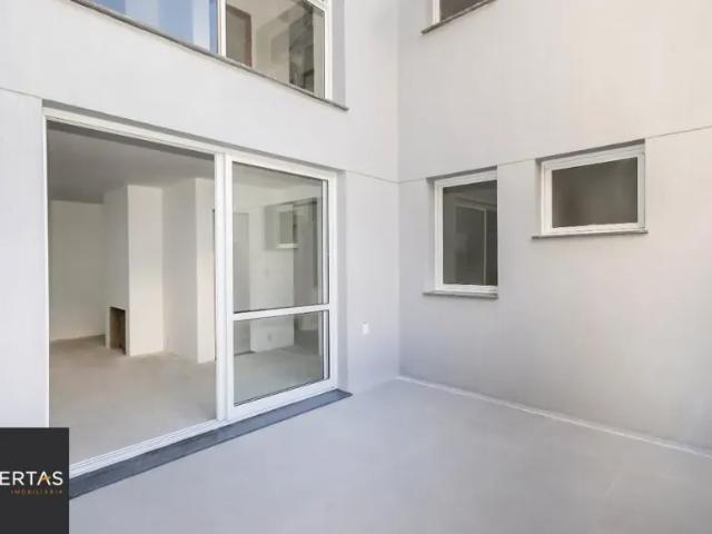 Apartamento em Passo da Areia