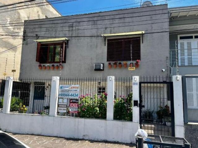 Apartamento em Passo da Areia, Porto Alegre/RS de 44m² 2 quartos à venda por R$ 230.000,00