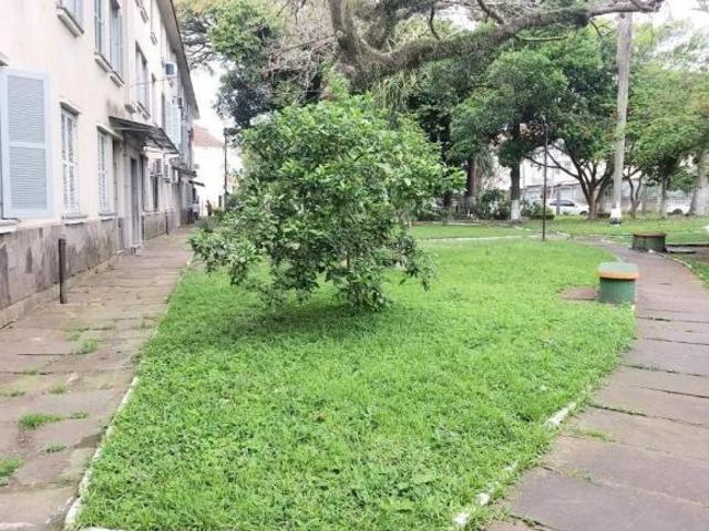 Apartamento em Passo da Areia, Porto Alegre/RS de 50m² 2 quartos à venda por R$ 281.000,00