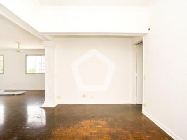 Apartamento em Penha de França