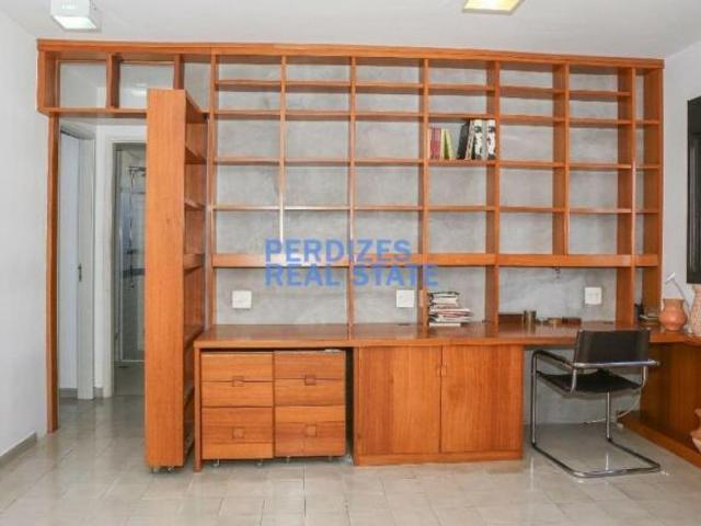 Apartamento em Perdizes 93 m² 2 vagas de garagem