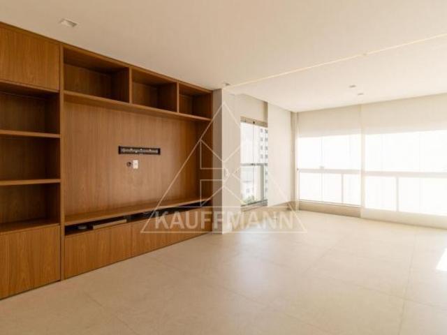 Apartamento em Perdizes à Venda, 3 Suítes, 2 Vagas 158m² Úteis