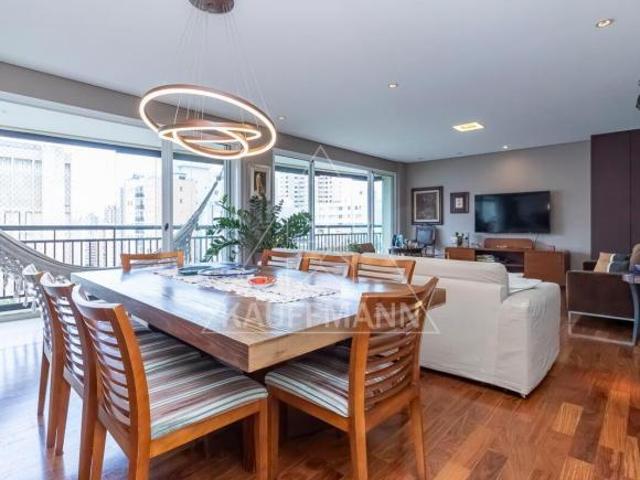 Apartamento em Perdizes à Venda ? 4 Dormitórios 4 Suítes, 4 Vagas, 221m² A.U