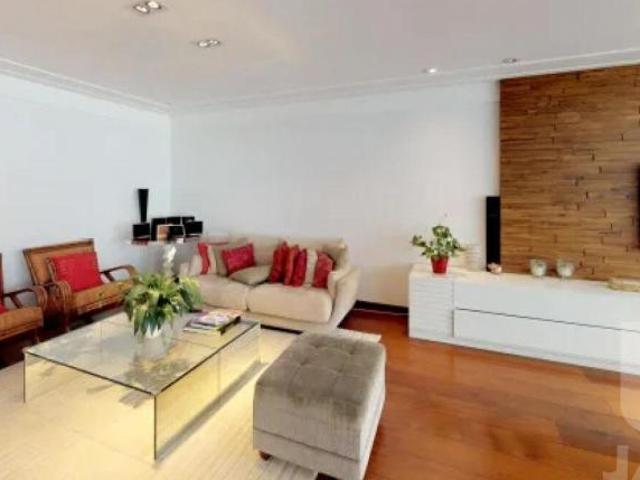 Apartamento em Perdizes Andar Alto com Sol da Manhã