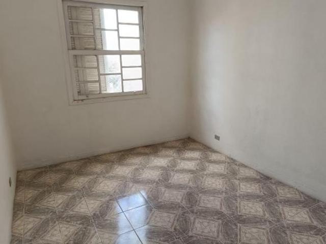 Apartamento em Perdizes com 01 dormitórios sem garagem e sem elevador