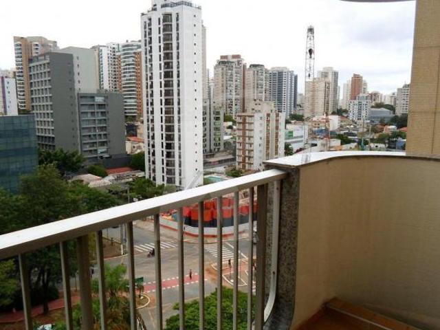 Apartamento em Perdizes com 140 m², 3 Dormitórios e Hall Privativo