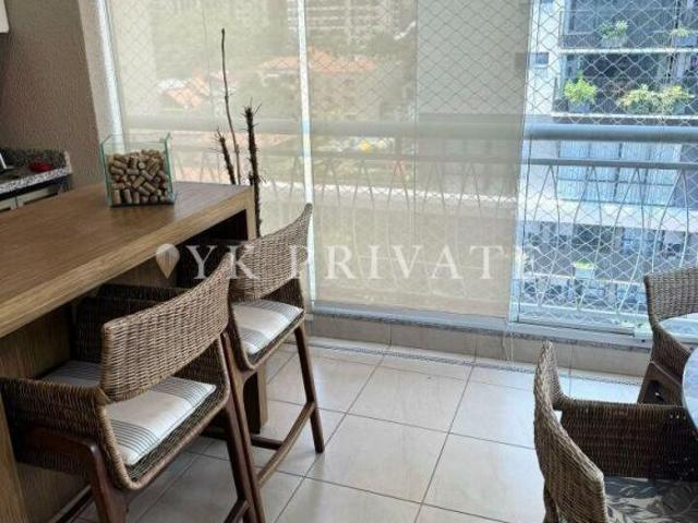 Apartamento em Perdizes de 131m² com 3 suítes e 3 vagas à venda