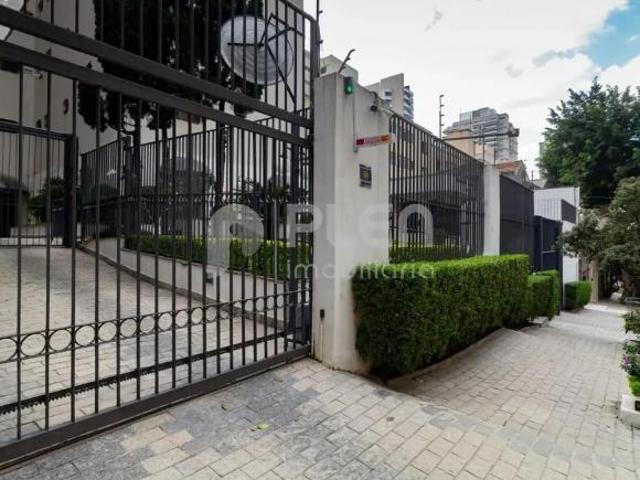 Apartamento em Perdizes de 136m² com 4 Quartos e 2 Vagas à venda, São Paulo, SP
