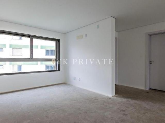 Apartamento em Perdizes de 277m² com 4 suítes e 4 vagas à venda