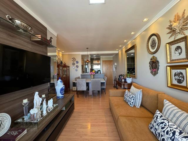 Apartamento em Petrópolis, Londrina/PR de 78m² 3 quartos à venda por R$ 724.000,00