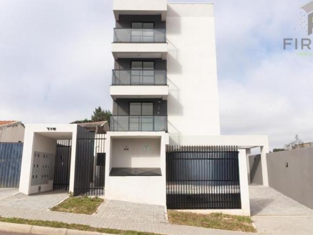 Apartamento em Pinhais com sacada churrasqueira com vaga coberta