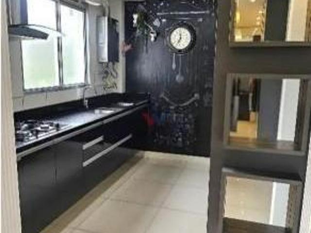 Apartamento em Pinheirinho, Curitiba/PR de 44m² 2 quartos à venda por R$ 415.000,00