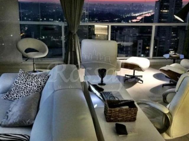 Apartamento em Pinheiros