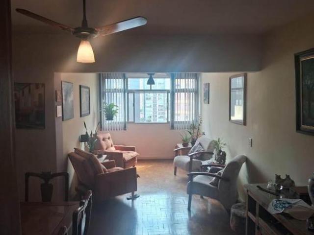 Apartamento em Pinheiros – 82m² com 3 Dormitórios, 1 Banheiro e 1 Vaga de Garagem