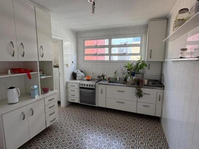 Apartamento em Pinheiros com 111m²