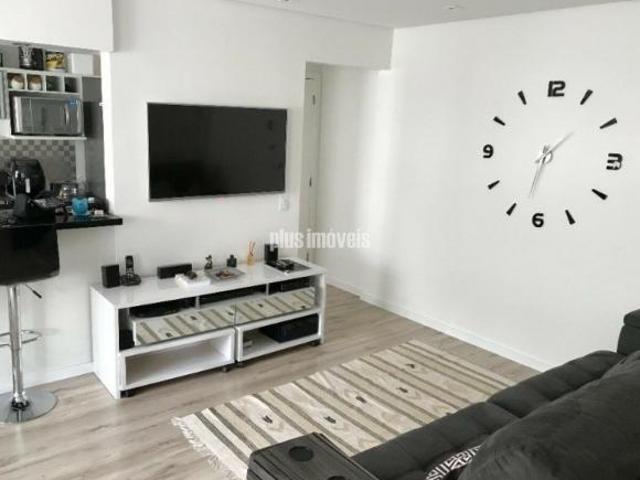 Apartamento em Pinheiros com 80m²