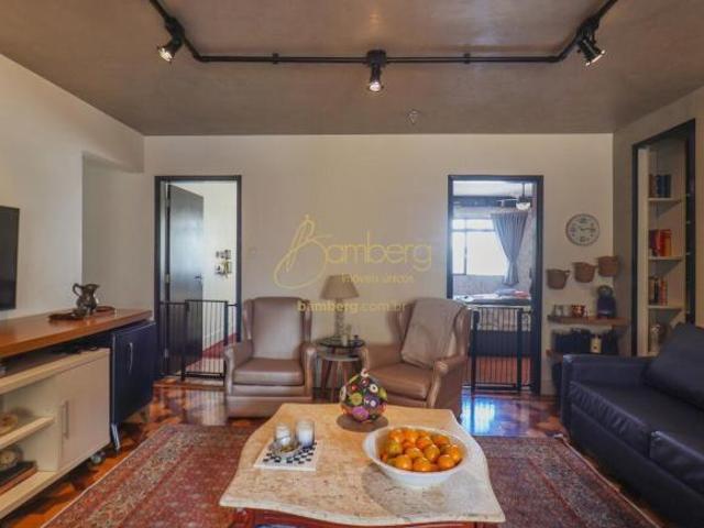 Apartamento em Pinheiros de 160² com 4 quartos