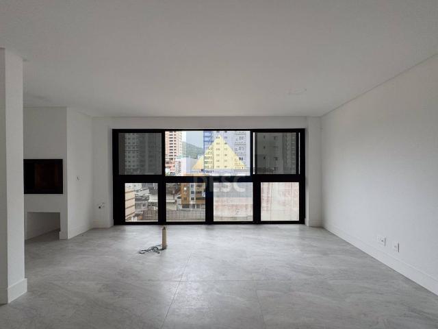 Apartamento em Pioneiros, Balneário Camboriú/SC de 111m² 3 quartos à venda por R$ 1.949.000,00