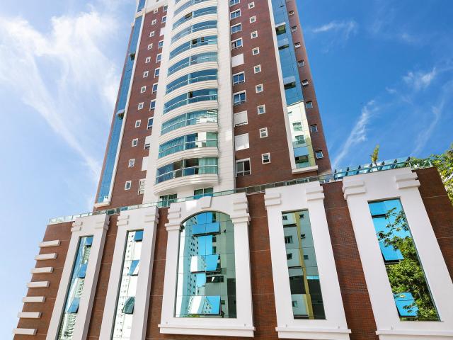 Apartamento em Pioneiros, Balneário Camboriú/SC de 130m² 3 quartos à venda por R$ 2.249.900,00