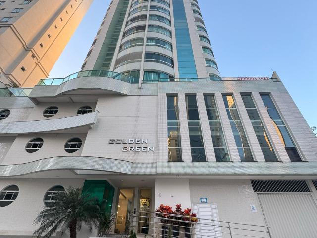 Apartamento em Pioneiros, Balneário Camboriú/SC de 178m² 3 quartos à venda por R$ 2.098.000,00