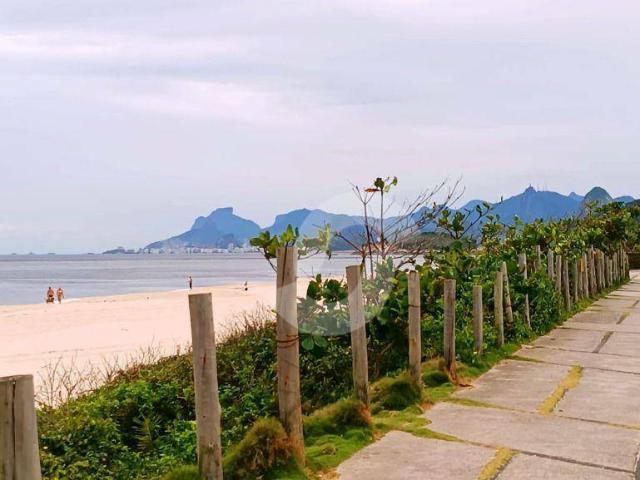 Apartamento em Piratininga, Niterói/RJ de 43m² 1 quartos à venda por R$ 698.900,00