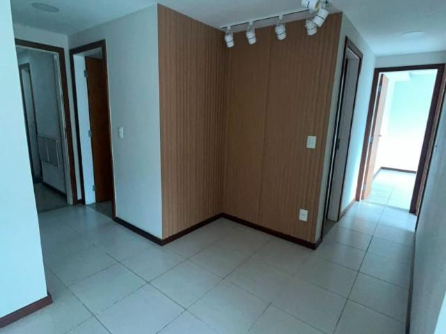 Apartamento em Piratininga, Niterói/RJ de 80m² 2 quartos para locação R$ 5.100,00/mes