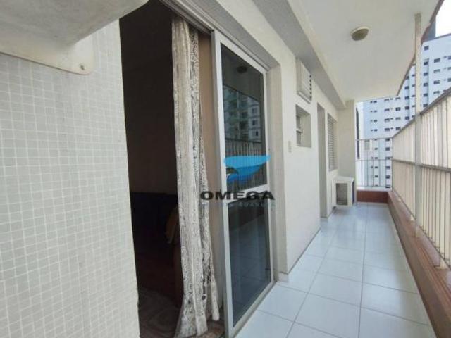 Apartamento em Pitangueiras