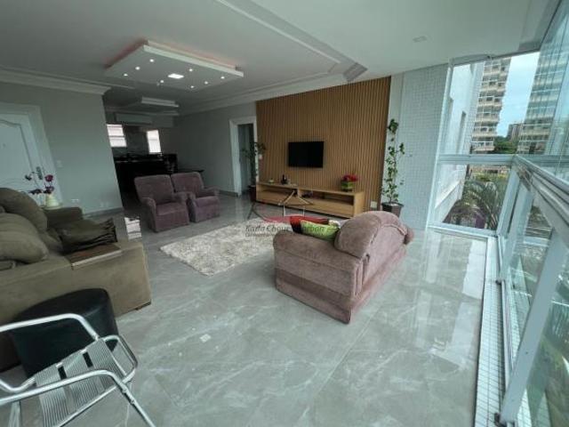 Apartamento em Pitangueiras! Edificio Vila Rica! Avenida Mal. Deodoro da Fons.