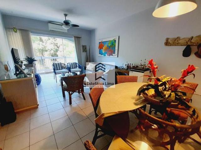 APARTAMENTO EM PITANGUEIRAS REFORMADO 3 DORMITÓRIOS