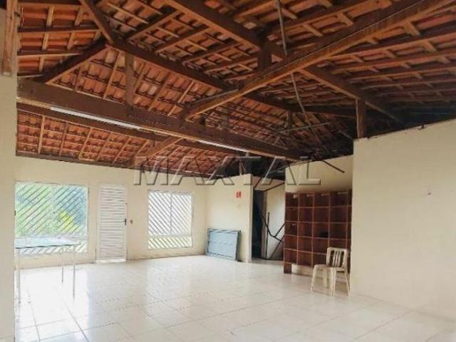 Apartamento em Poá com 50 metros. Com 2 quartos, sala, cozinha e vaga de garagem