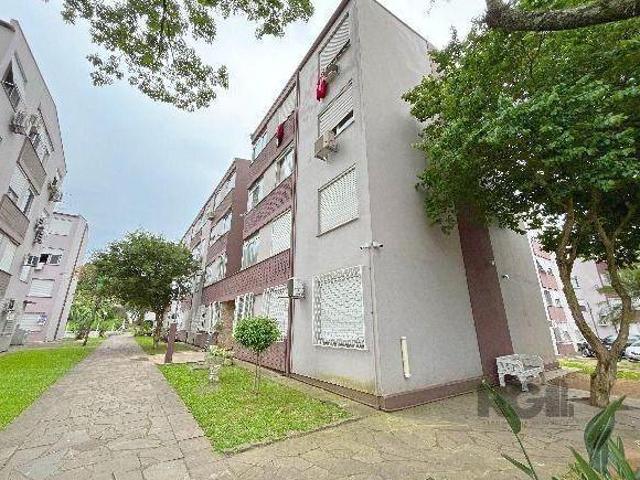 Apartamento em Porto Alegre, no bairro Cavalhada, com 1 dormitório s, e 1 banheiros, à venda