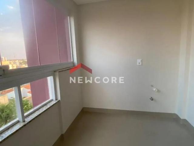 Apartamento em Praça Abib Attuch Santa Mônica Uberlândia/MG