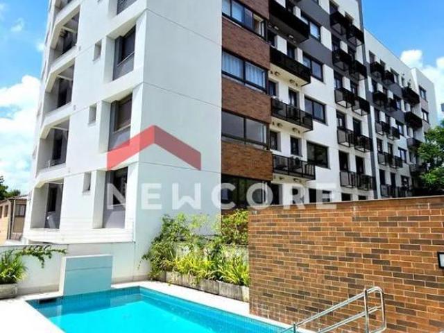 Apartamento em Praça Doutor Gastão Santos Passo da Areia Porto Alegre/RS