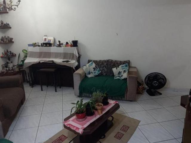 Apartamento em Praça Independência Gonzaga Santos/SP