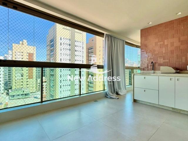 Apartamento em Praia da Costa, Vila Velha/ES de 145m² 4 quartos à venda por R$ 2.349.000,00