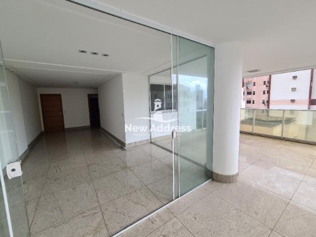 Apartamento em Praia da Costa, Vila Velha/ES de 141m² 4 quartos à venda por R$ 2.119.900,00