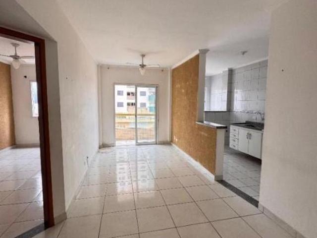 Apto 1 dorm c/ Sacada, 350 mts da praia 335 mil