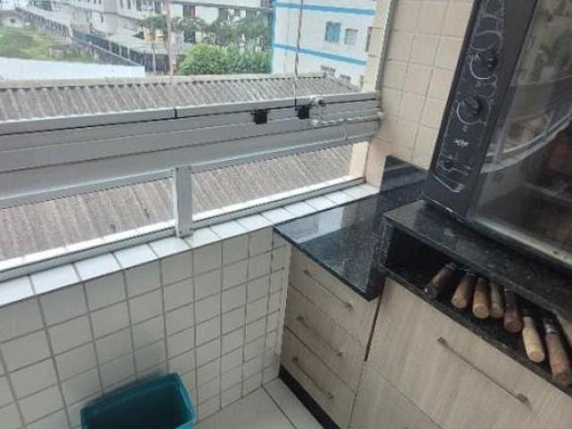 Apartamento em Vila Tupi Praia Grande, SP