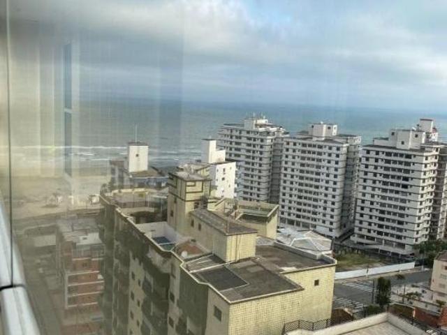 Apartamento em Vila Tupi Praia Grande, SP