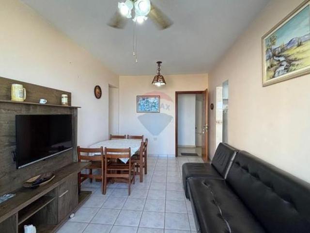Apartamento em Praia Grande com Vista lateral para o Mar