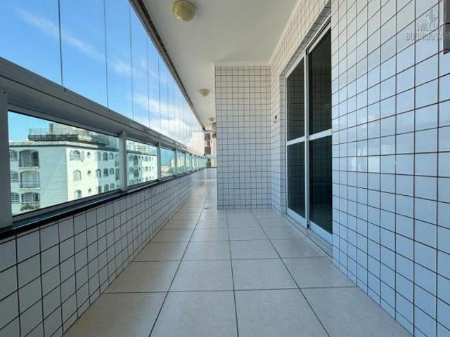 Apartamento em Praia Grande, com 2 quartos, 1 suíte, e uma sacada gourmet,80 m²