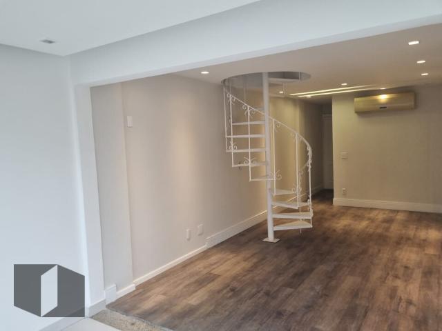 Apartamento em Recreio dos Bandeirantes, Rio de Janeiro/RJ de 104m² 2 quartos à venda por R$ 684.000,00